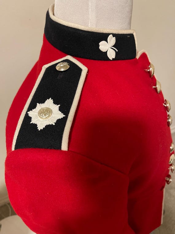 Genuine Vintage British Coldstream Guards Men’s Red C… - Gem