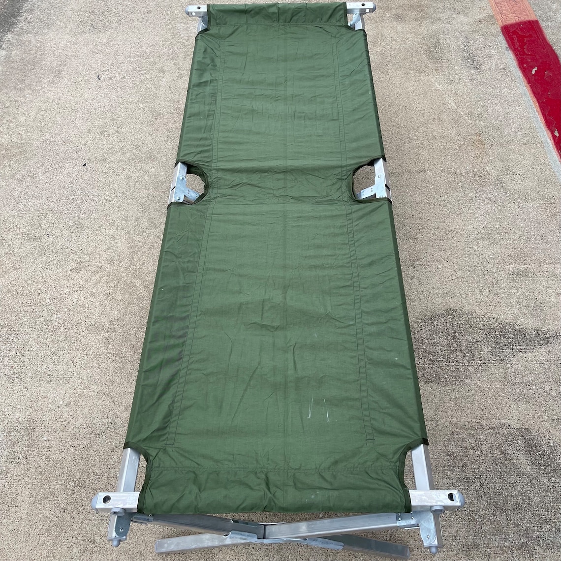 Genuine US Military Heavy Duty Steel Frame Sleeping Folding Camping Cot ...
