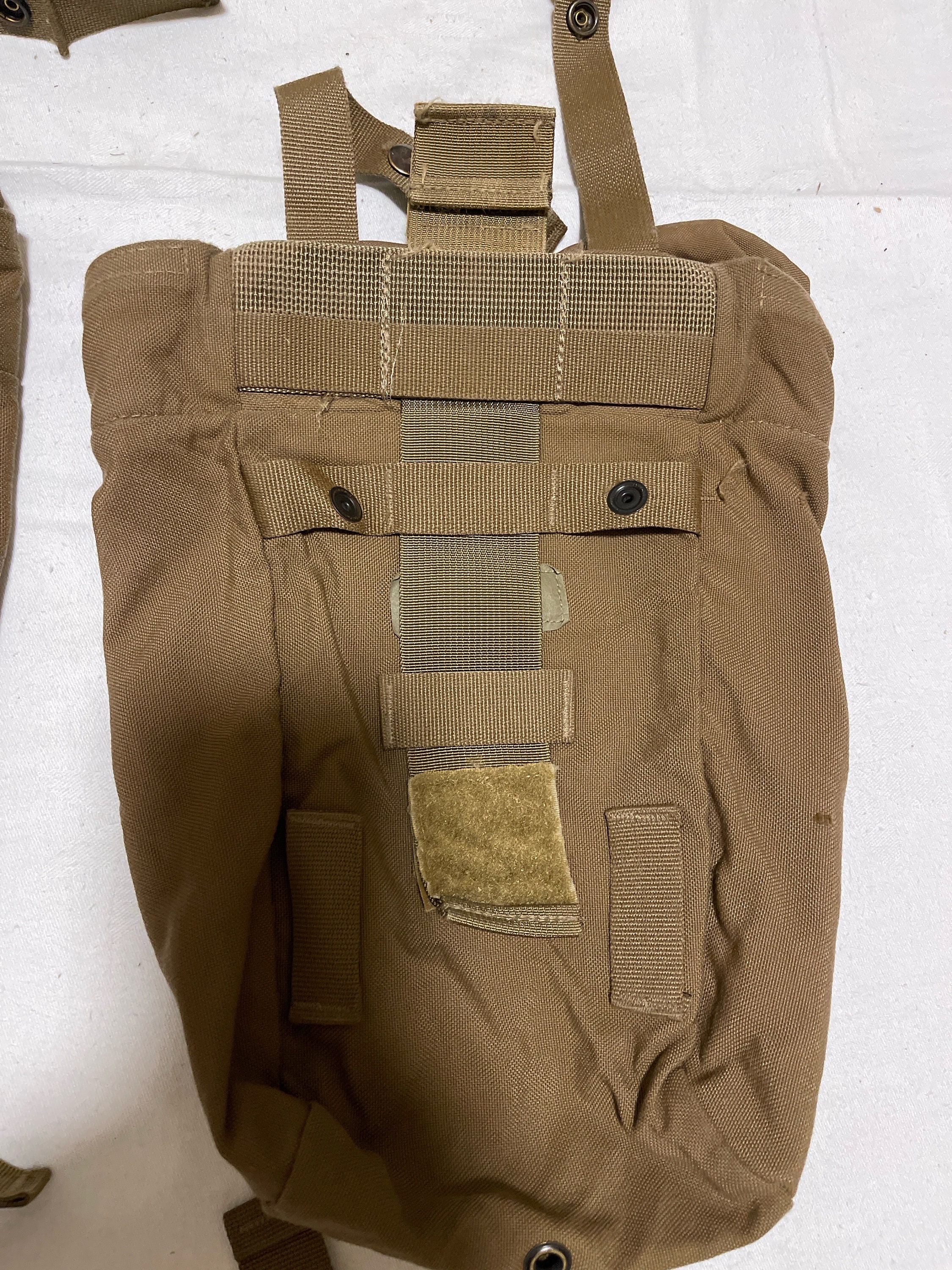 USMC Marine Corps MOLLE Mag Dump Pouch W/cord Barrel Lock Coyote Brown ...