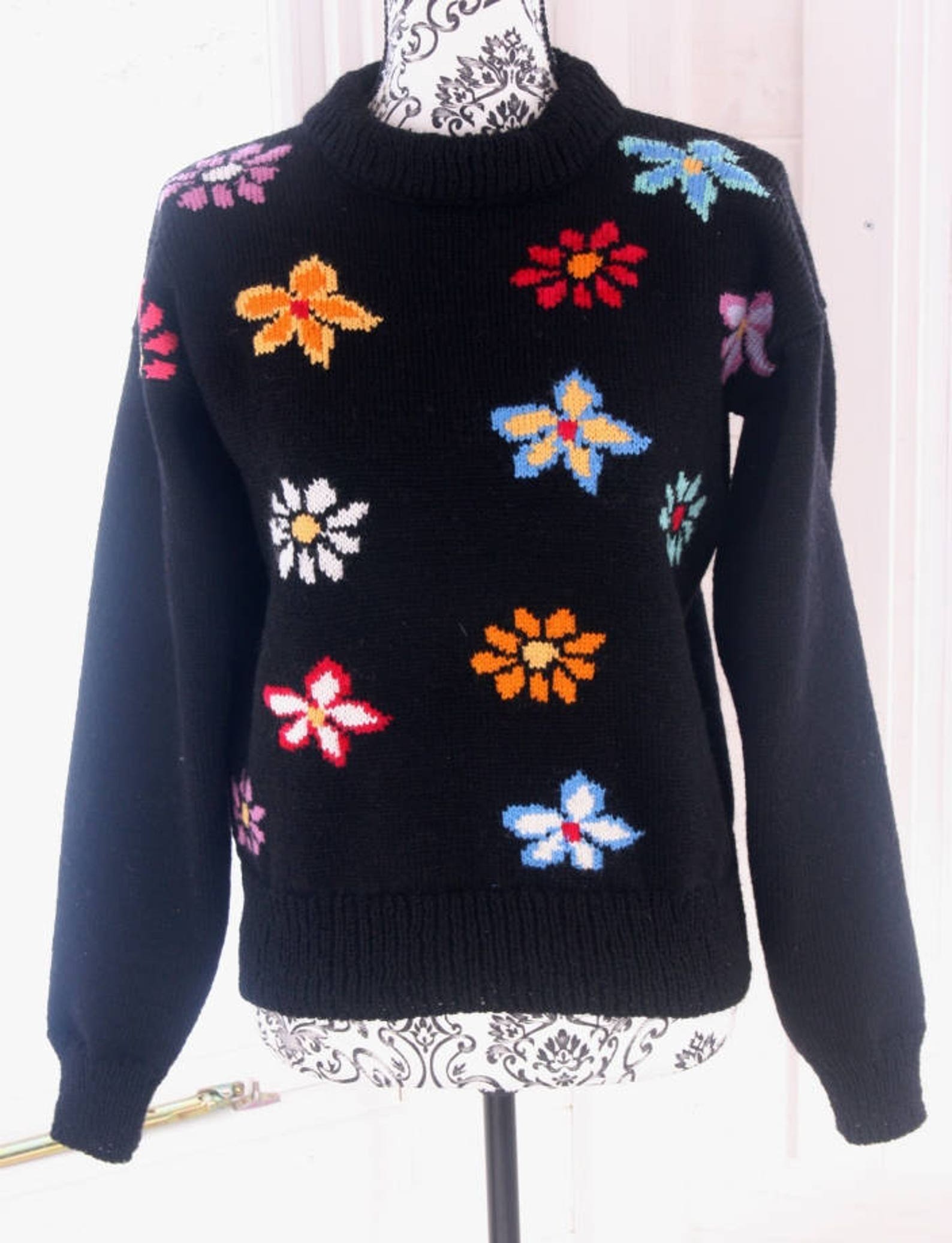 Warm Woollen Sweater/jumper With Flower Motifs in Front Floral Pattern ...
