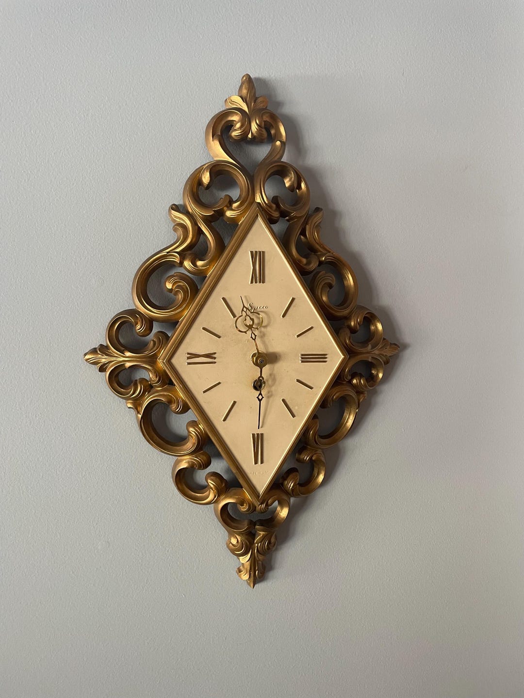1960s Syroco Fancy Gold Diamond Scroll Wall Clock, Working, Retro, Mid ...