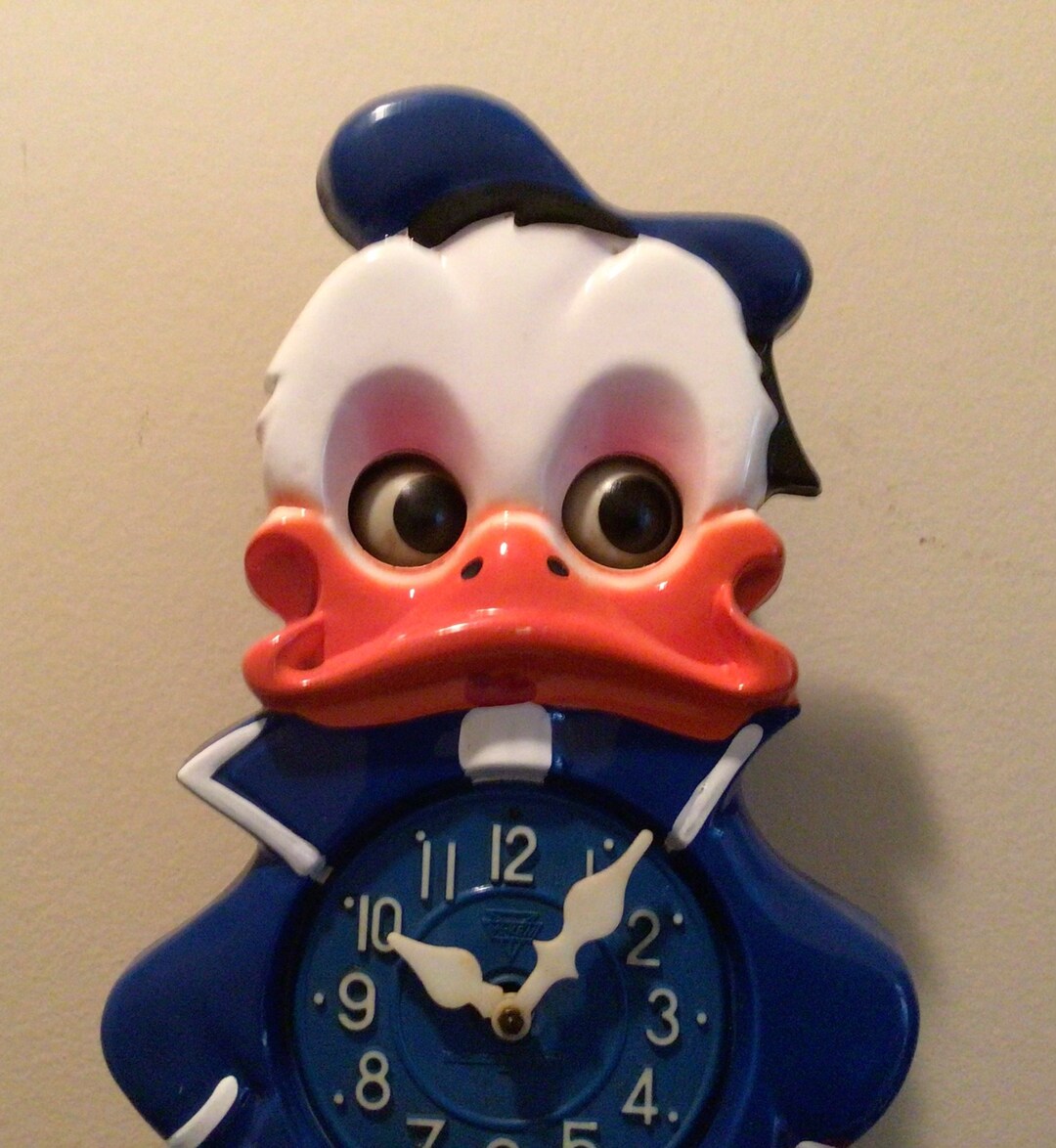 RARE Mi-ken Donald Duck Pendulum Clock, Moving Eyes - Etsy