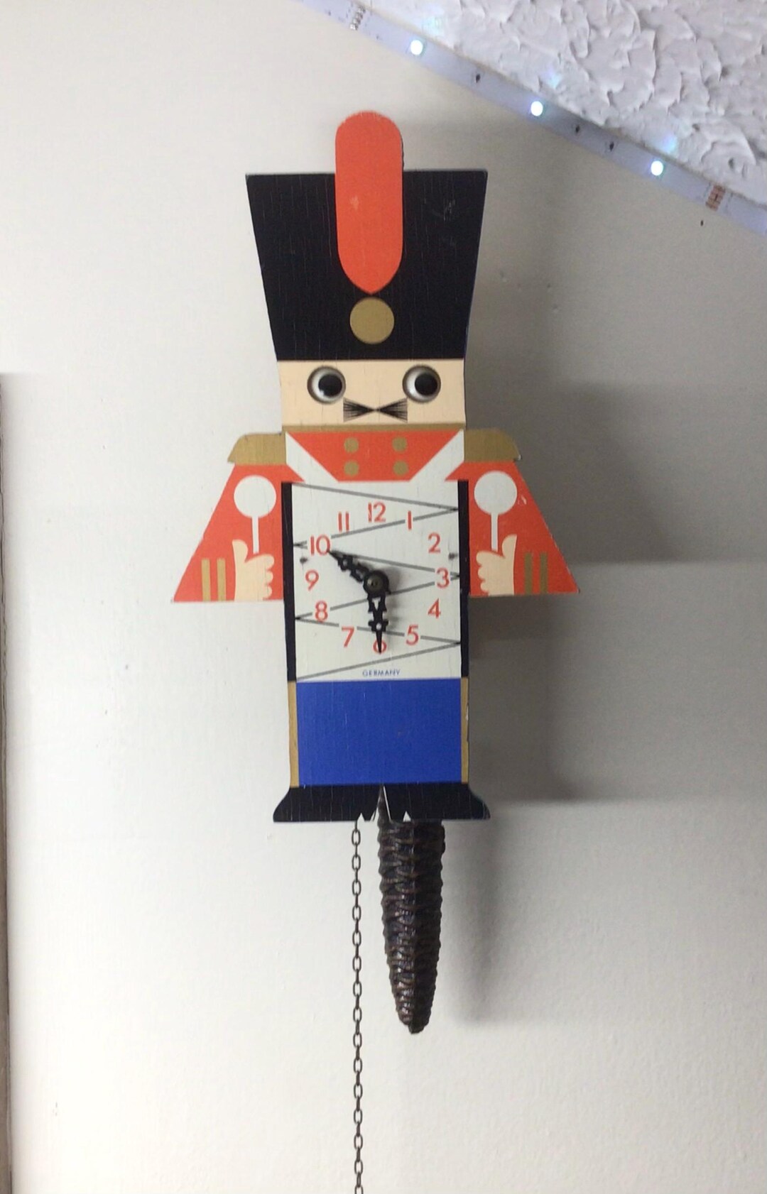 Vintage Moving Eyes Clock, Toy Soldier, Cuckoo Style, West Germany - Etsy