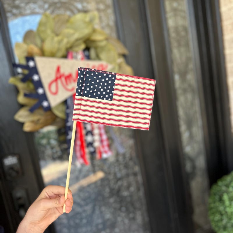 Small July 4 Centerpiece - Etsy