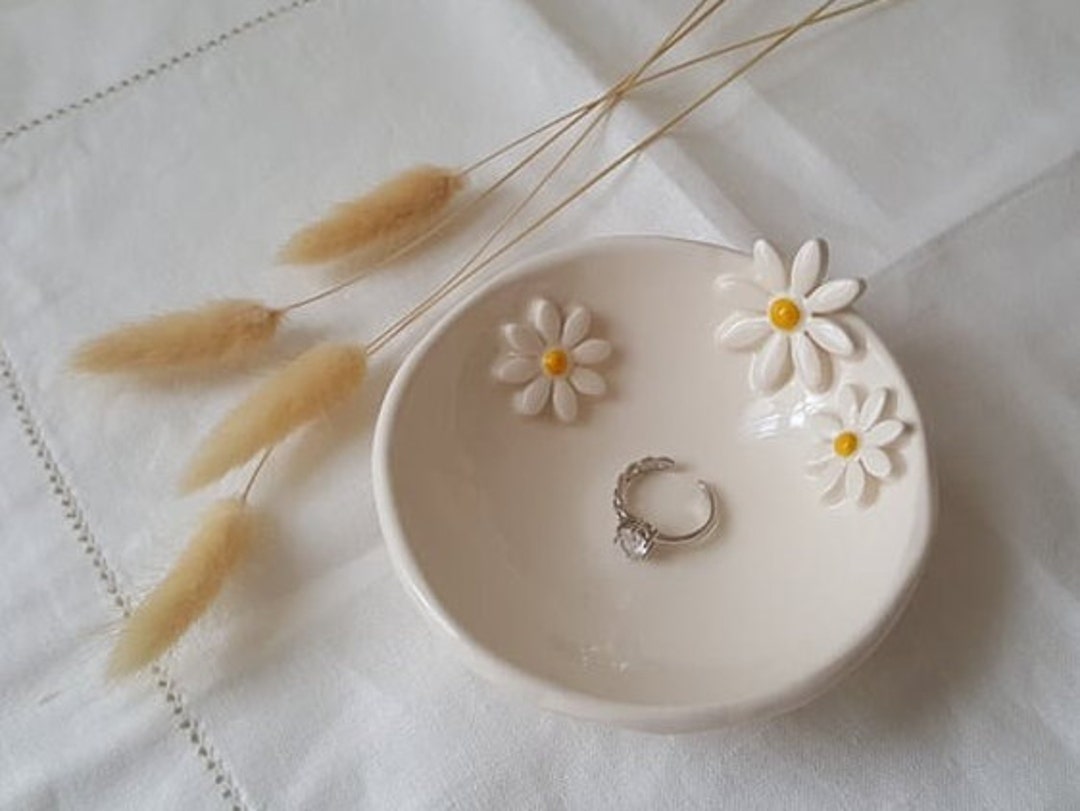 Jewellery Display Dish, Jewellery Dish, Ceramic Trinket Display, Ring ...