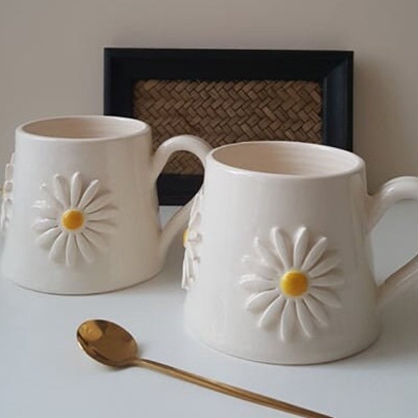 Daisy Mug - Etsy