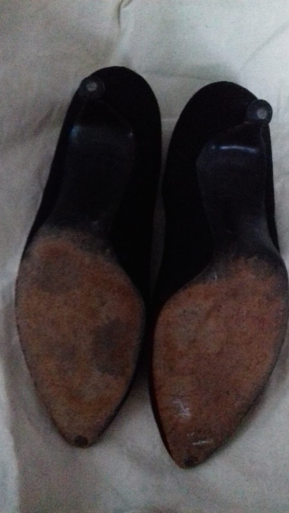 1940s Ladies Shoes / by - Emma jellas - The shoes you… - Gem