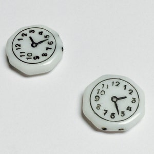 Vintage Glass Two Hole Clock Bead 8 Pieces 149 - Etsy