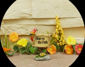 Stay on Trail Sign - Etsy