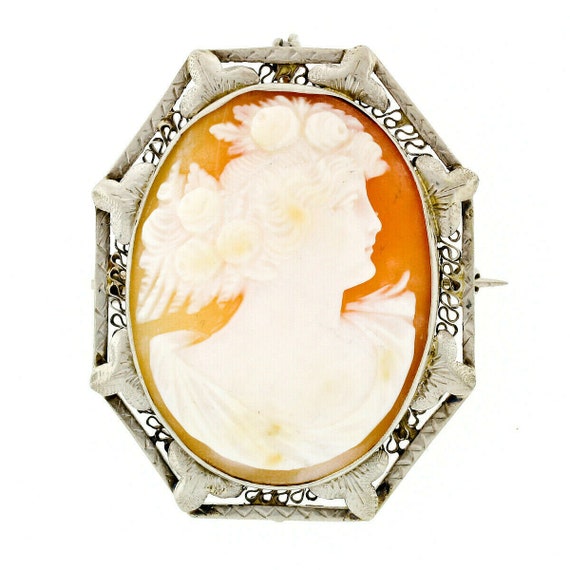 Antique 14K Gold Carved Shell Cameo Hand Etched Flora… - Gem