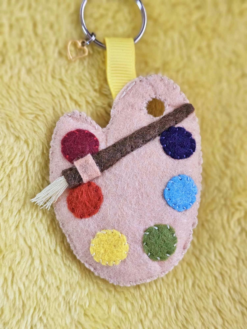 Felt Artist Keychain, Paint Palette Keychain, Pencil Keychain, Crayon ...