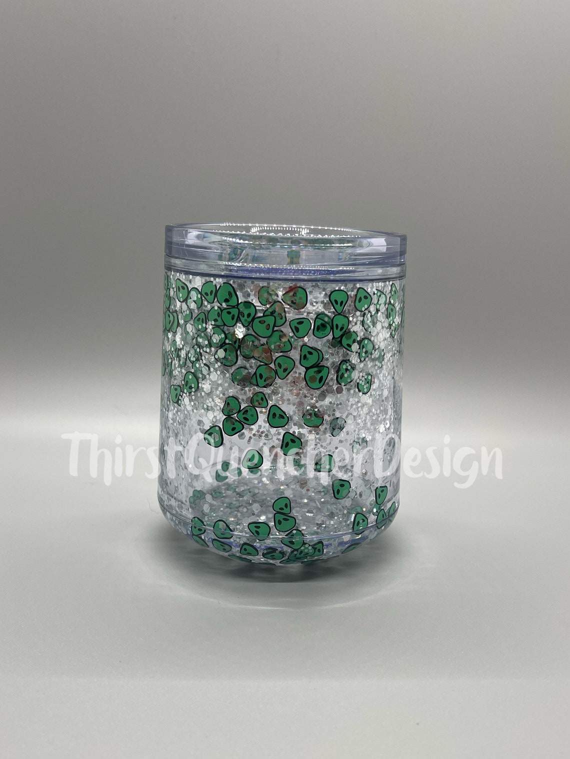 Alien Snow Globe Wine Glass, Snow Globe Tumbler, Wine Glass, Glitter ...