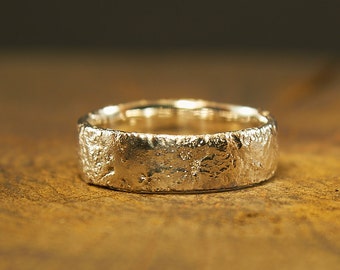 Rustic Wedding Ring - Etsy