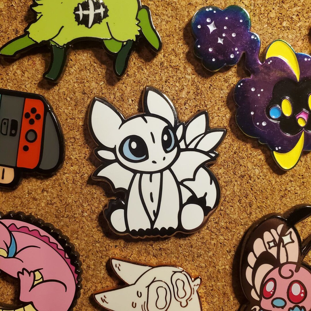 Light Fury Hard Enamel Pin, Toothless Hard Enamel Pin, Toothless Pin ...