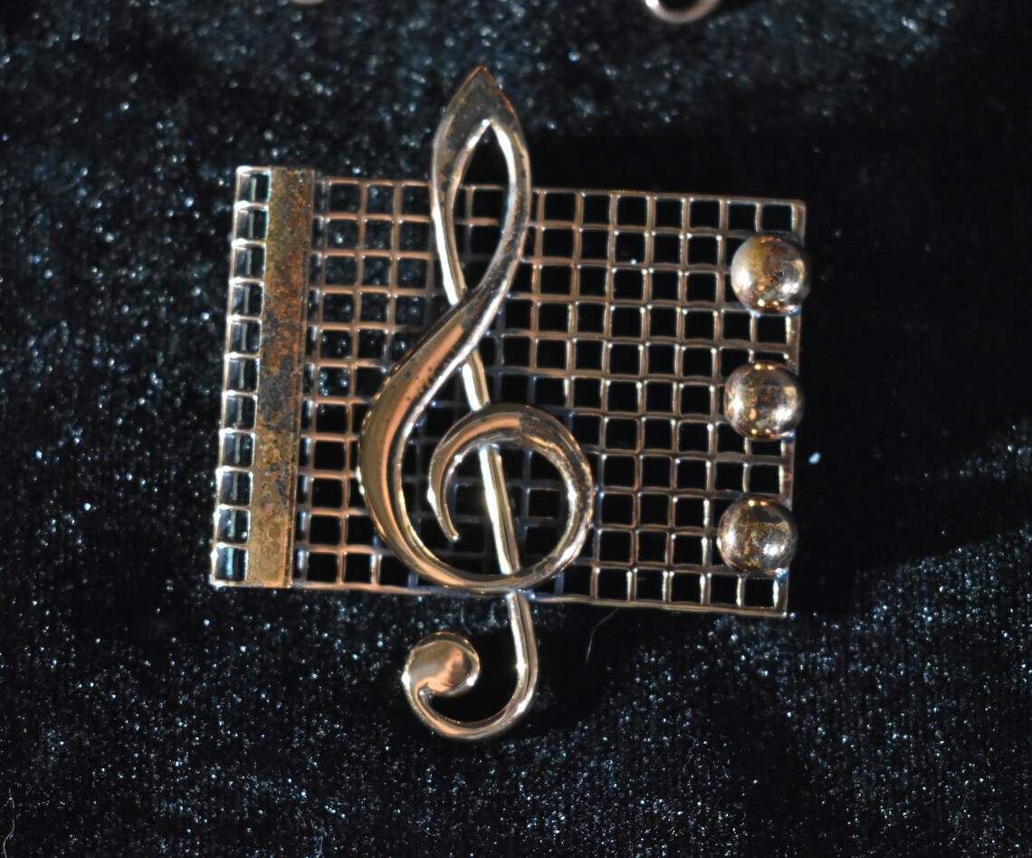 Vintage Renoir Copper Musical Clef and Notes Screw-back - Etsy