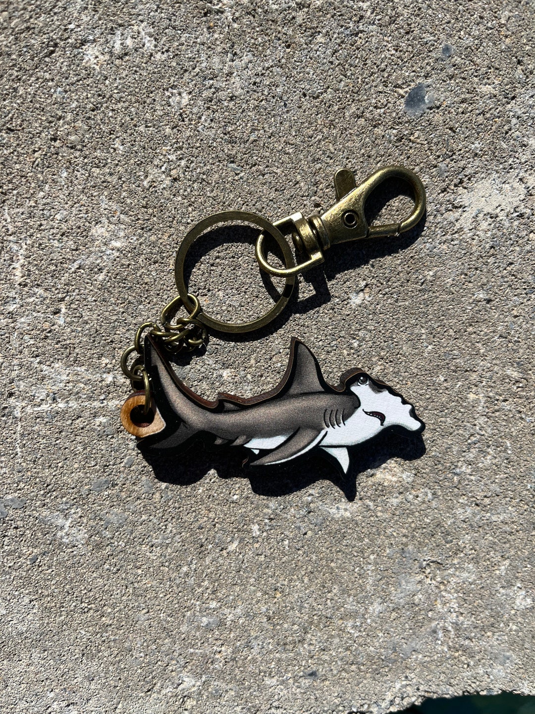 Wood Hammerhead Shark Keychain: Gift for Scuba Diver Lovers, Vet Techs ...