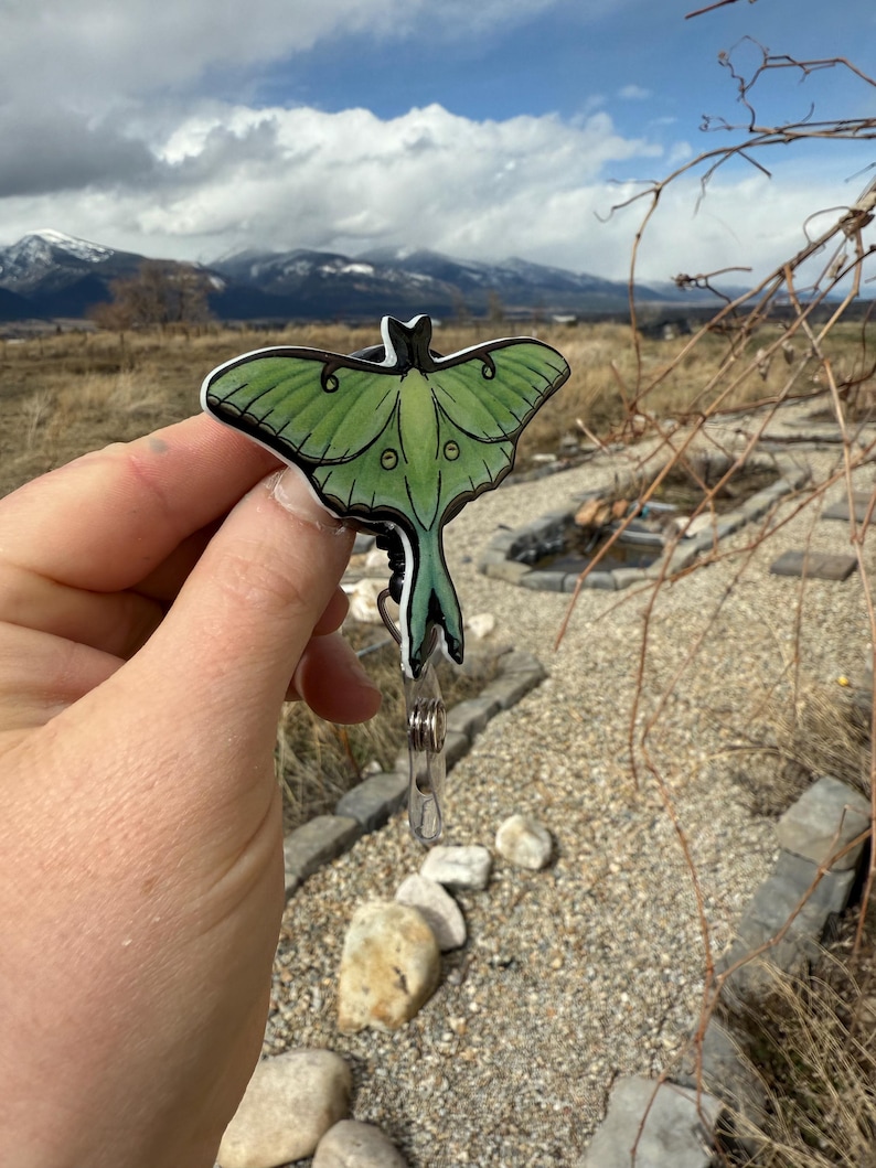 Luna Moth Badge Reel ID Holder: Gift for Butterfly Lovers, Nurses, Vet ...