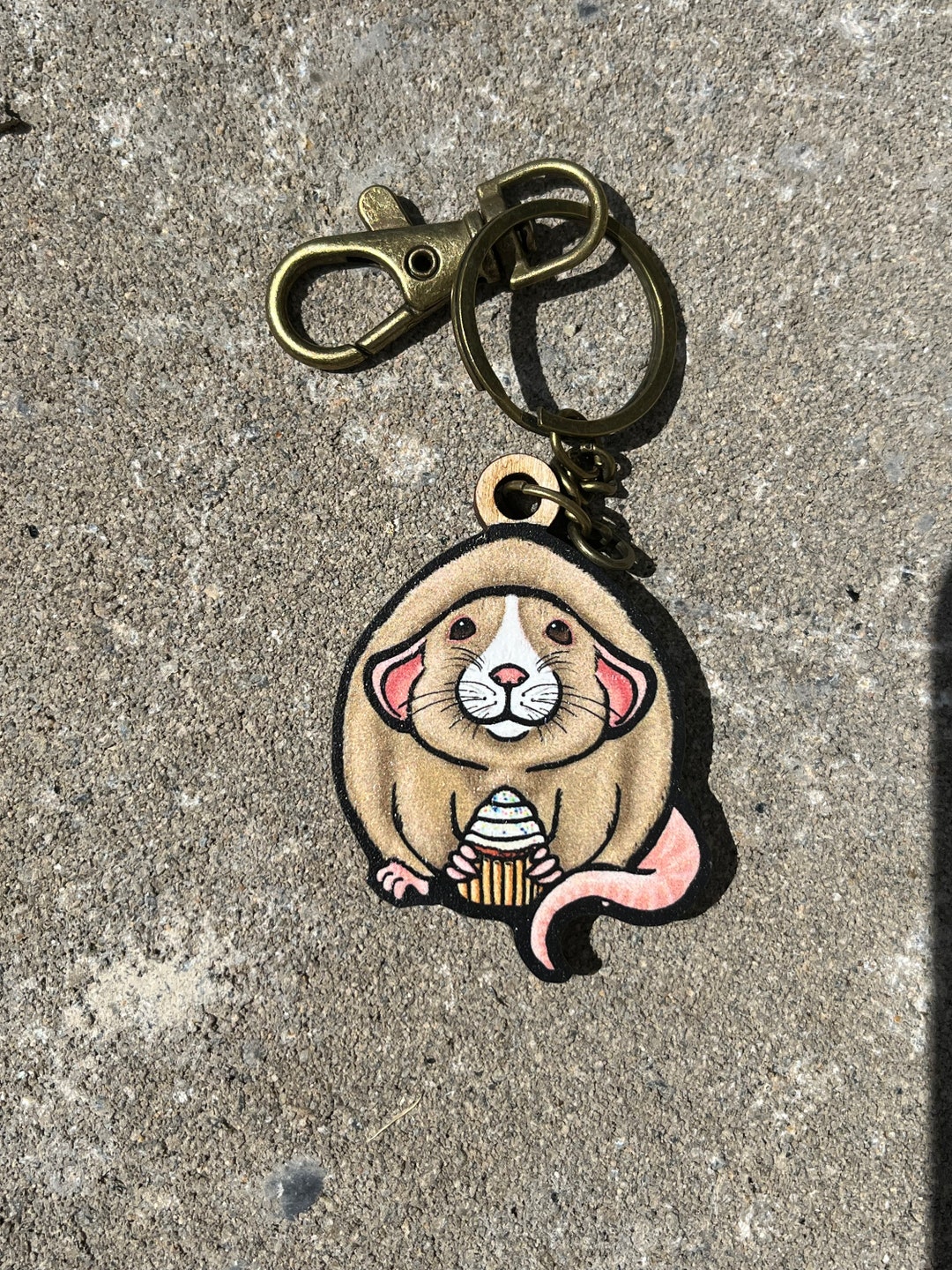 Wood Tan Dumbo Rat Keychain: Gift for Mice Lovers, Vet Techs ...