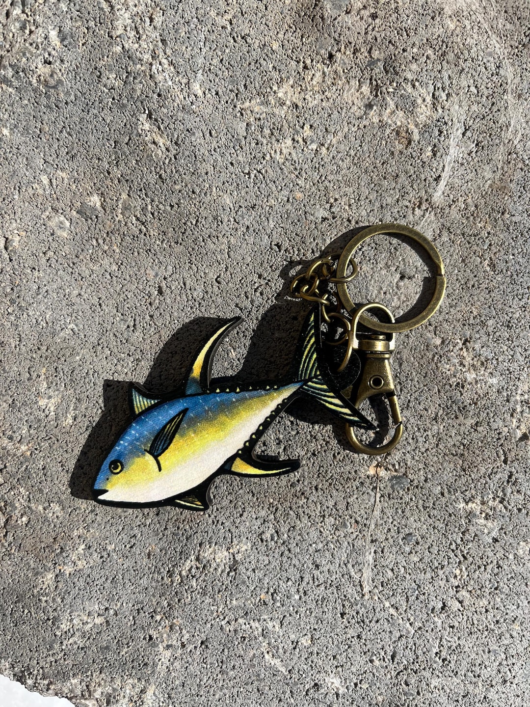 Wood Yellowfin Tuna Fish Keychain: Gift for Game Fisher Lovers, Vet ...