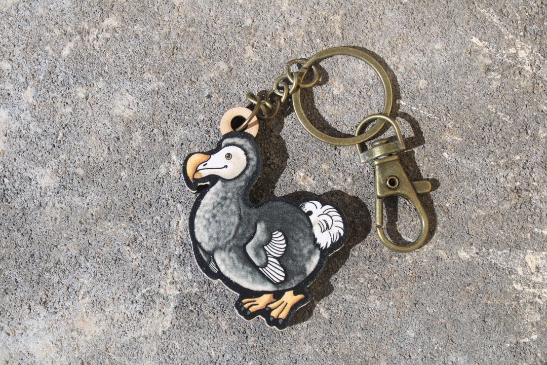 Wood Dodo Bird Keychain: Gift for Animal Lovers, Vet Techs ...