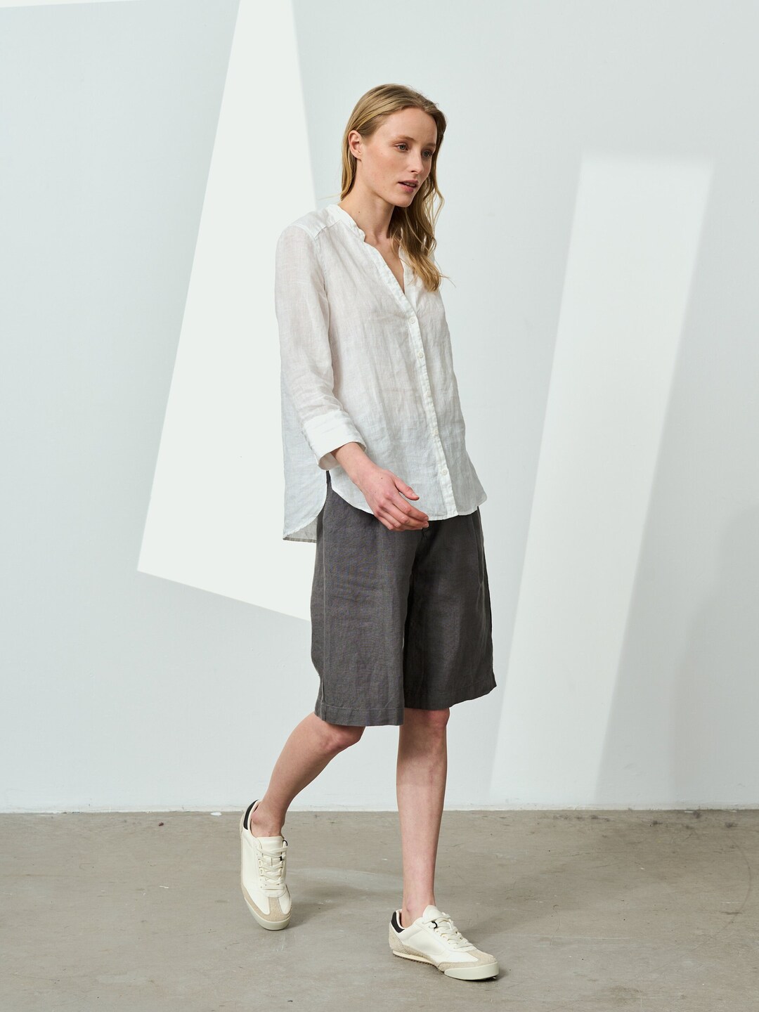 SAVOR V-neck Light-linen Shirt With 3/4 Sleeves, Button-down Linen ...