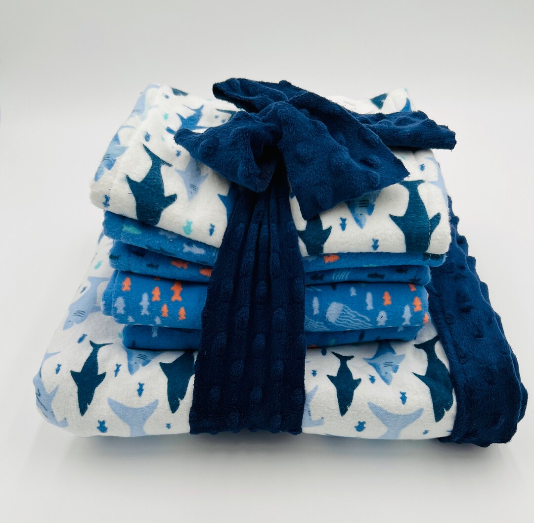 Shark Baby Blanket Set - Shark Flannel + Minky Dot (navy) - Etsy