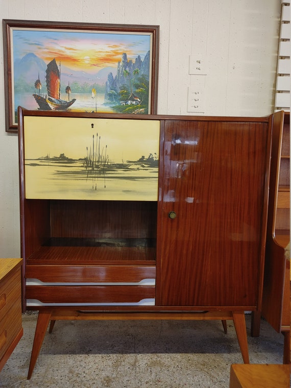 Mid Century Modern Italian Chest of Drawers | Etsy