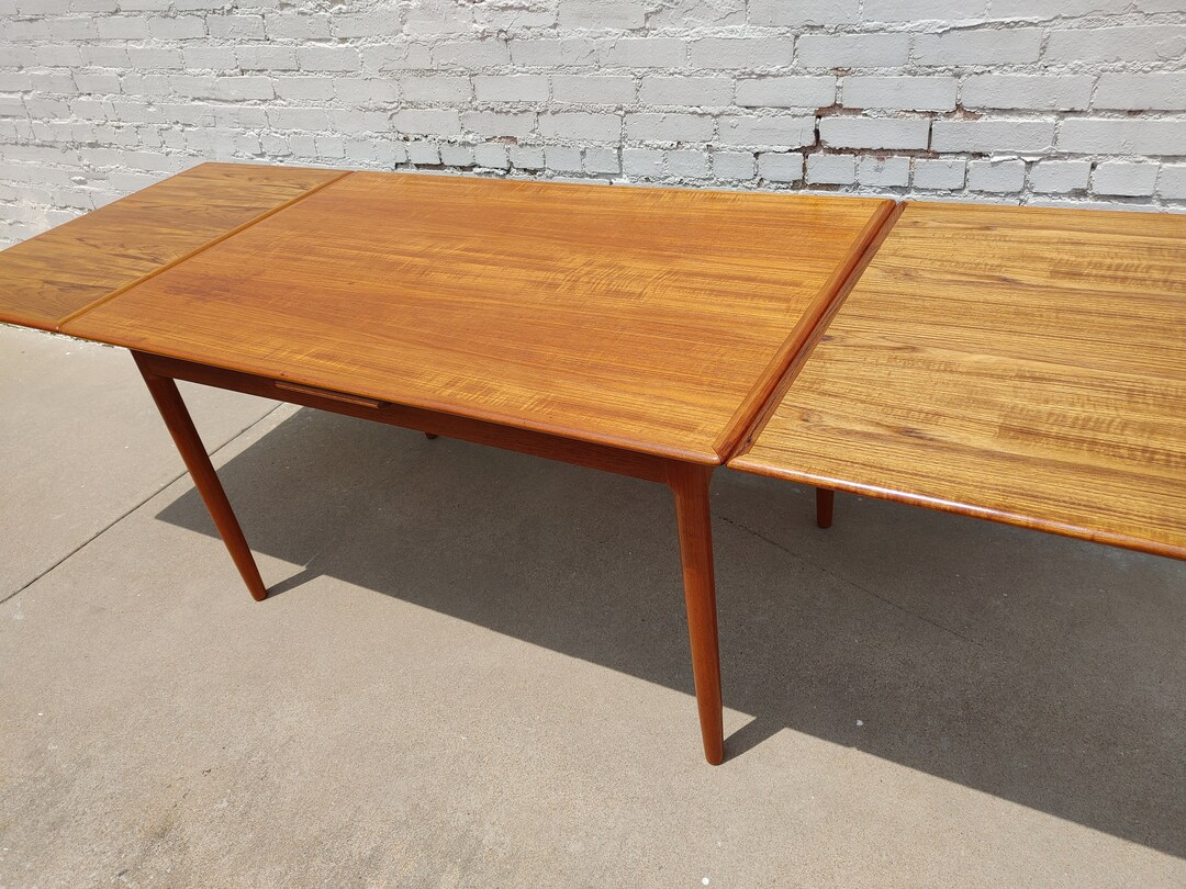 Mid Century Modern Danish Modern Teak Dining Table - Etsy