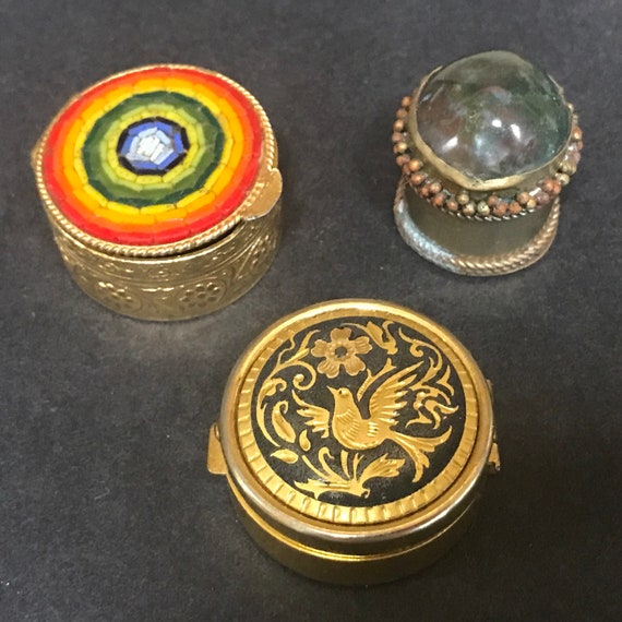3 vintage pill boxes - Gem