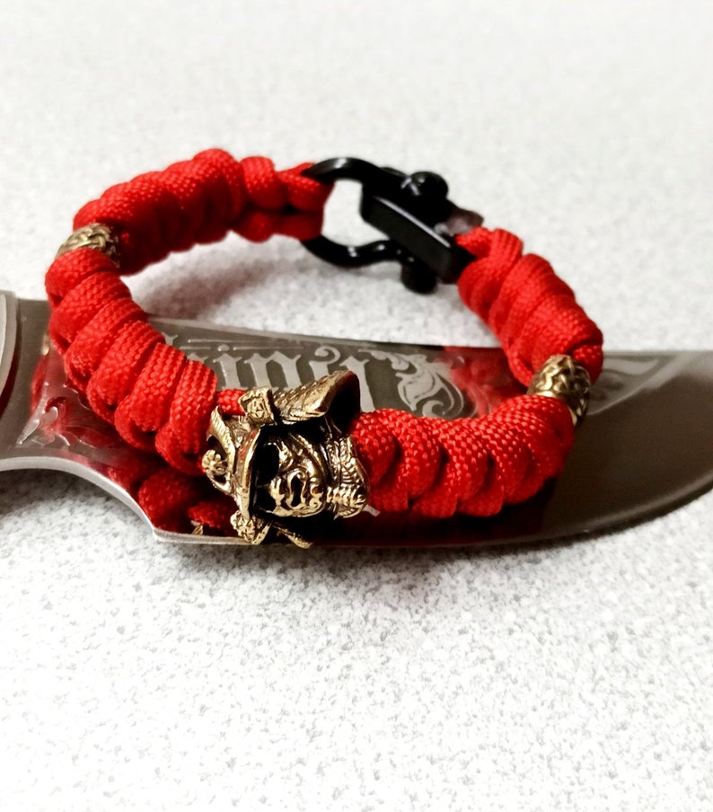 Paracord Bracelet With Samurai Bead Black Paracord Bracelet - Etsy ...