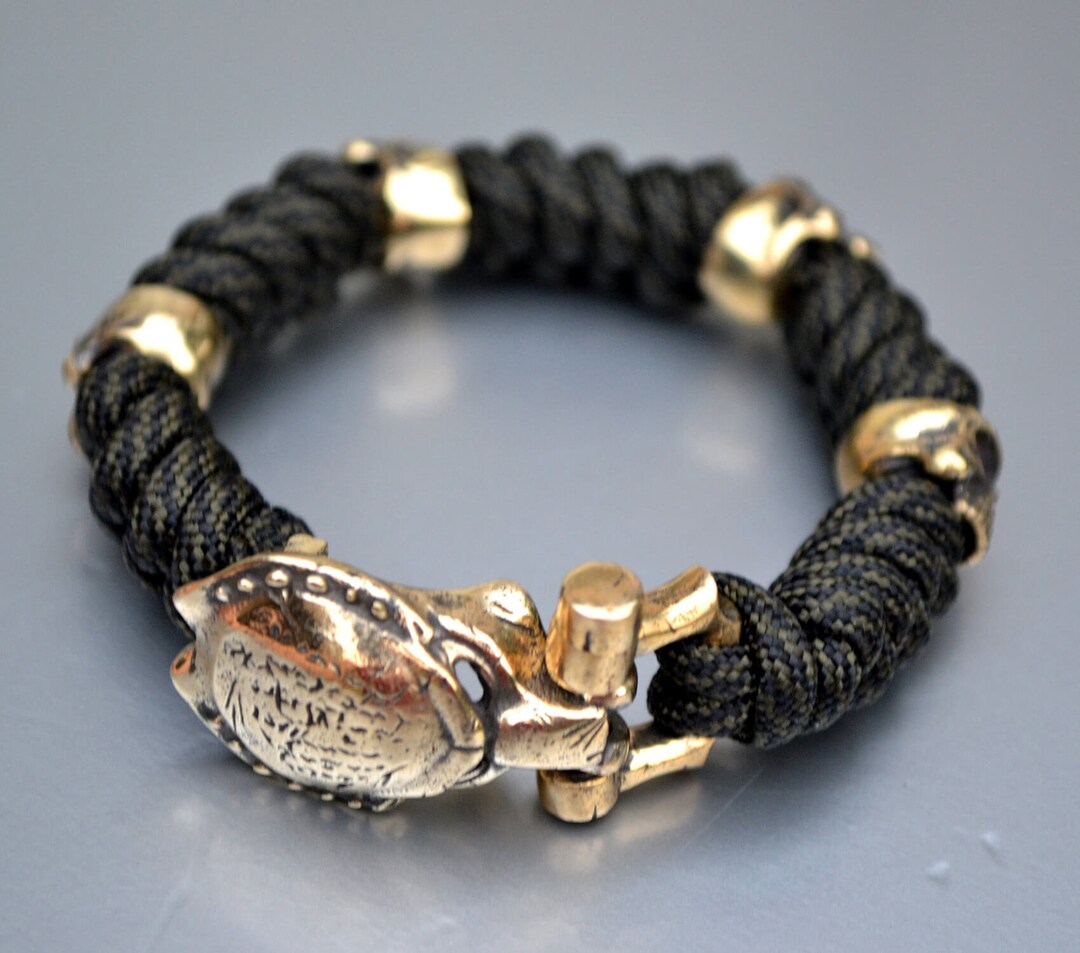 Predator Bracelet, Paracord Braided Men Bracelet, Gift for Him, Mens ...