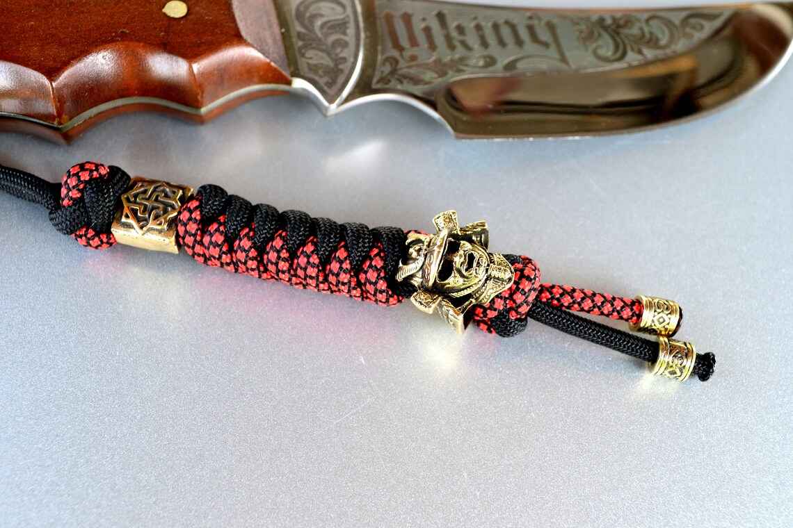 Paracord Knife Lanyard/keychain With Samurai Helmet Brass Beads ...