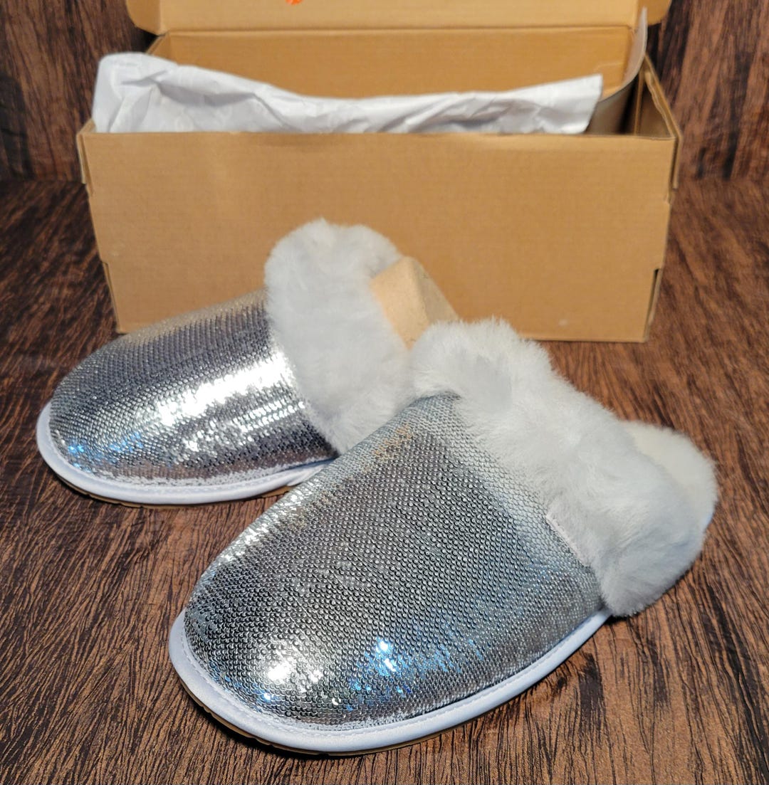 Ugg Silver Sequin Scuffette II Mirror Ball Women's Slippers, Like New ...