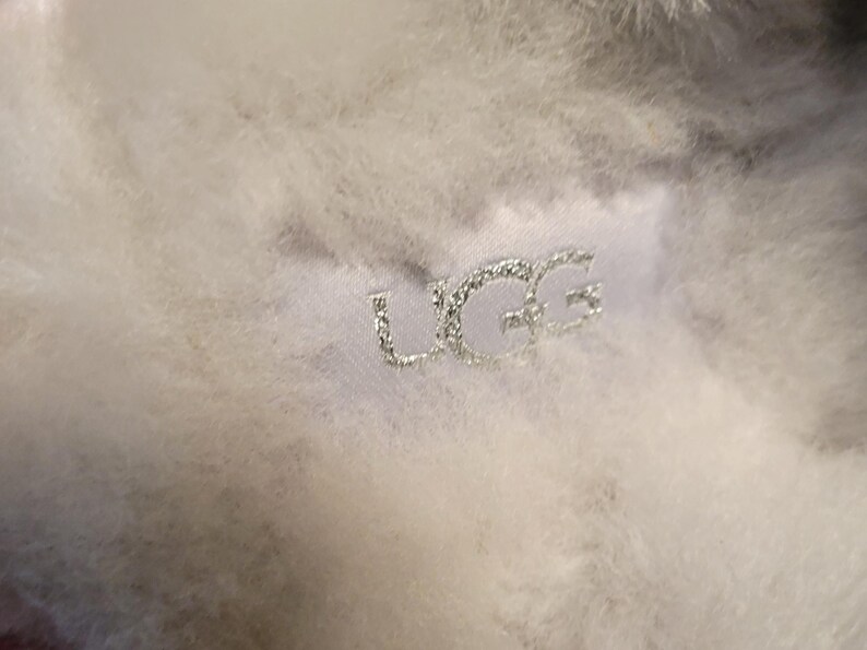 Ugg Silver Sequin Scuffette II Mirror Ball Women's Slippers, Like New ...