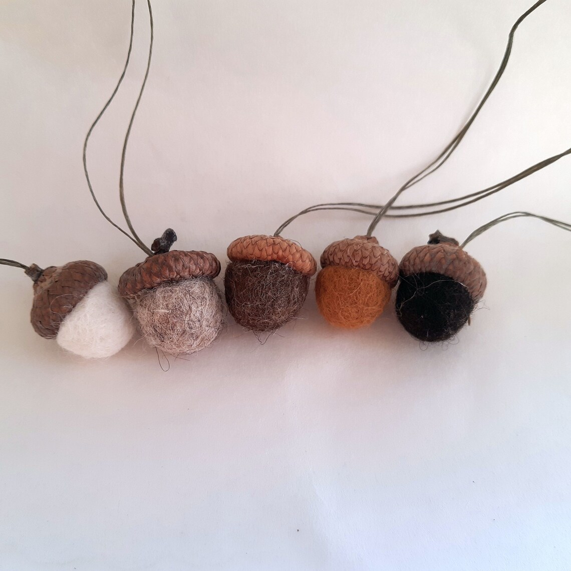 Set of 5 Handmade Wool Felt Acorn Ornaments - Etsy