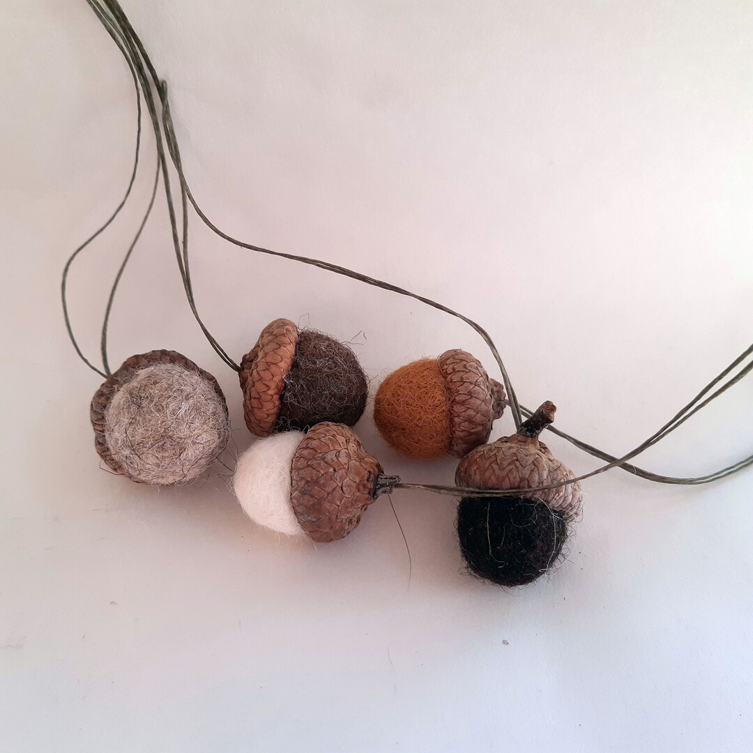 Set of 5 Handmade Wool Felt Acorn Ornaments - Etsy
