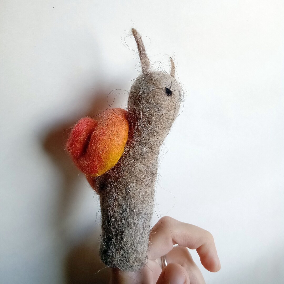 Traditional Wet-felted Finger Puppets / Snail - Etsy