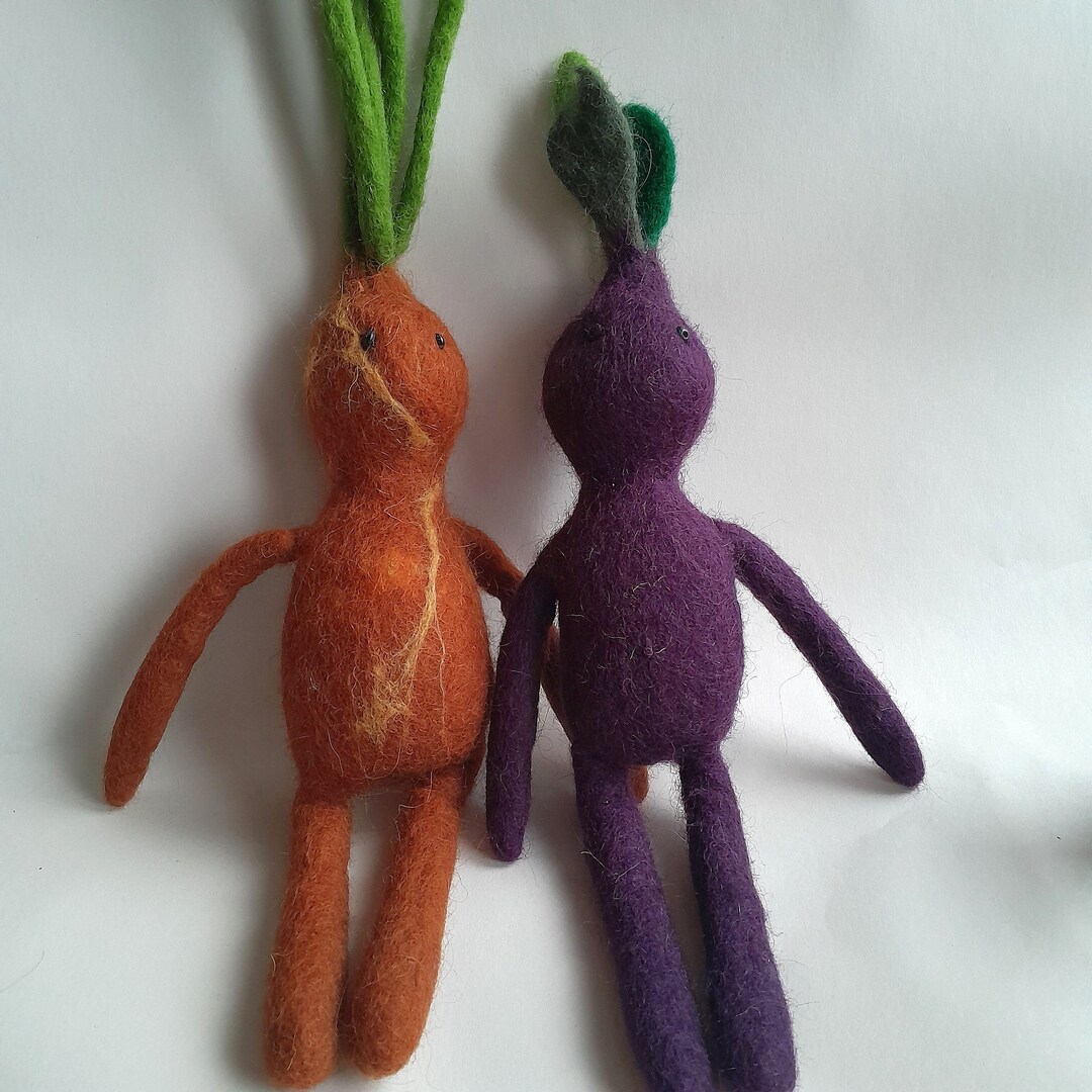 Elongated Felted Vegetable Doll / Onion - Etsy