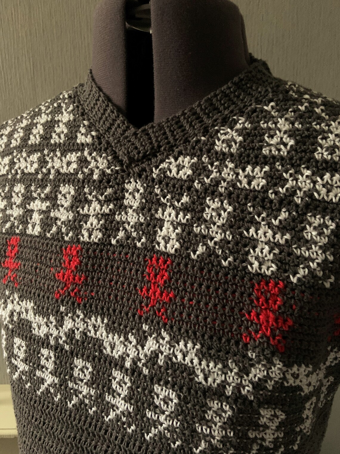 Menswear Crochet Pattern Stickman Motif V Neck T-shirt - Etsy UK