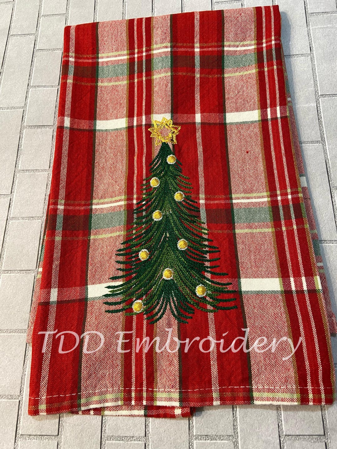 Wispy Christmas Tree Embroidery Design - Etsy