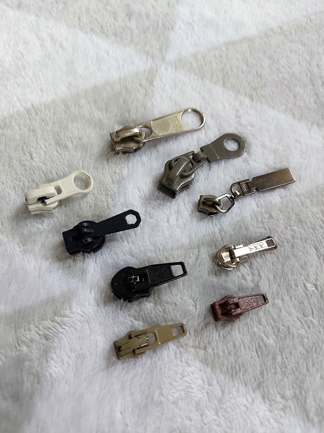 Zipper Closure With Handle, Lot of 4pc. Various Models and Sizes to ...