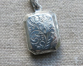 Lockets - Vintage - Etsy UK
