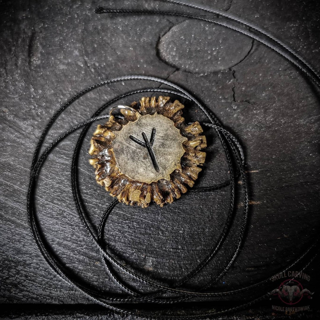 Fehu Þurisaz Ansuz Raido Kaunan Gebo Wunjo Haglaz Naudiz Isaz Jeran ...