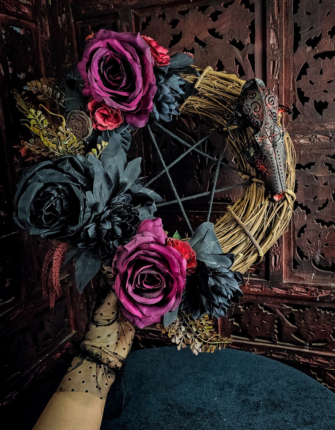Fox Skull Straw Wreath: Gothic Pentagram Decor With Black Roses - Etsy