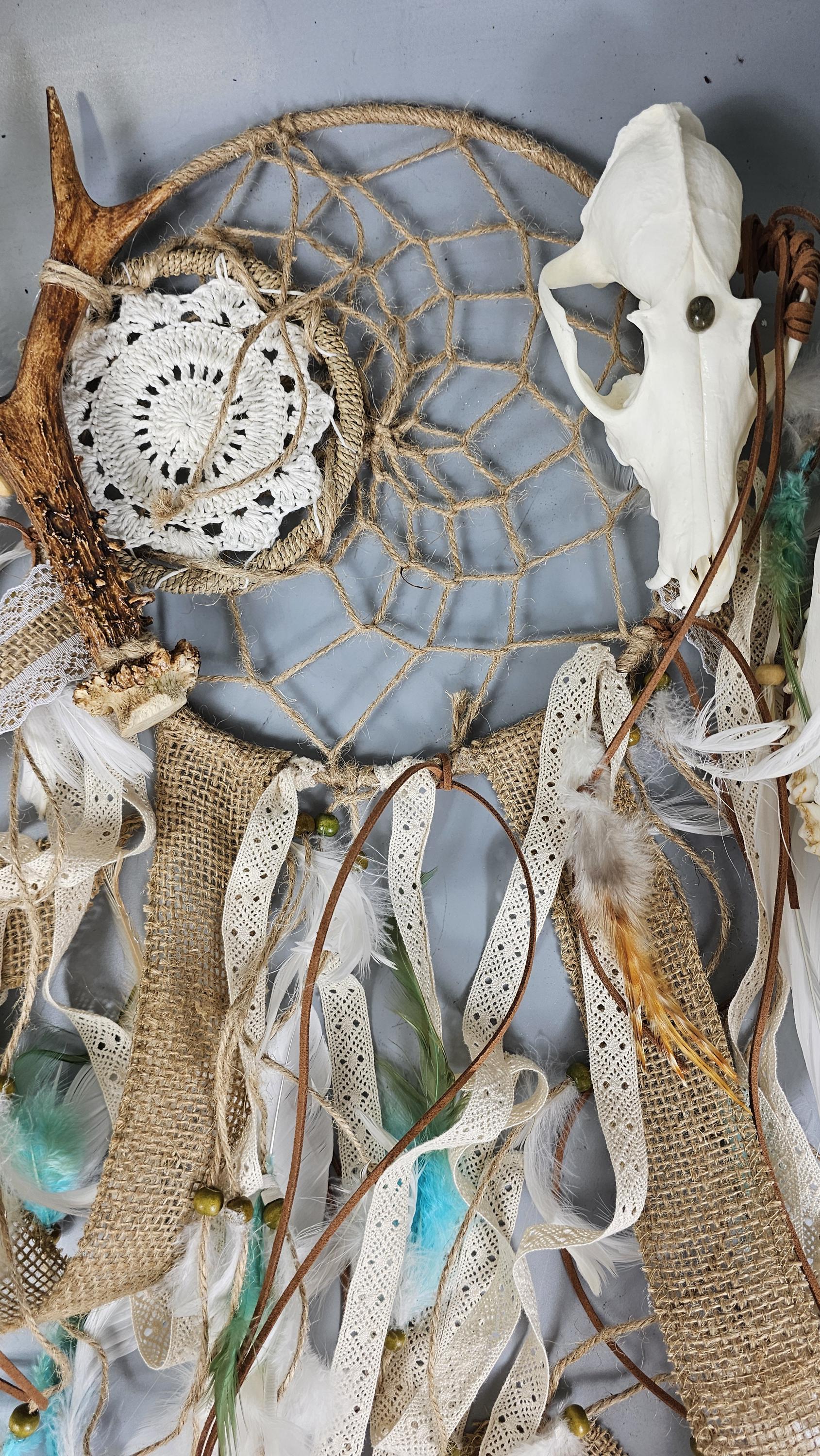 Made-to-order Dream Catcher: Fox Skull, Roe Deer Antler & Labradorite ...