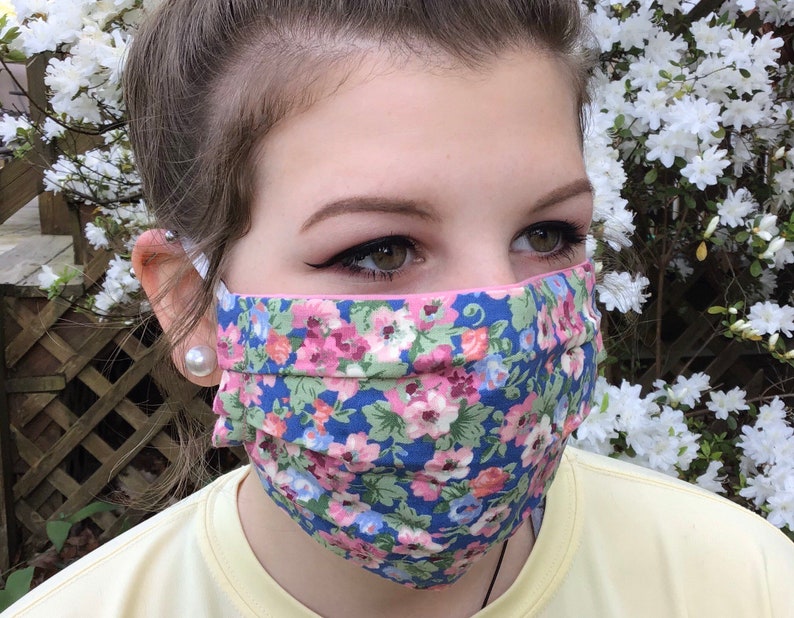 2 Color Options Country Floral Face Mask with Nose Wire and | Etsy