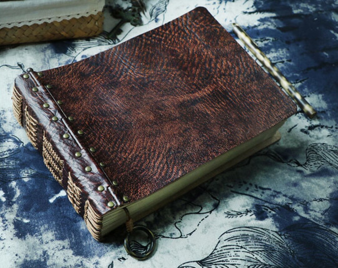 Coffee Color A5 Thread Bound Leather Notebook Upscale Cowhide Retro ...