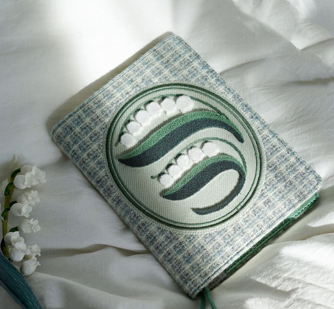Woolen Pocket Book Cover With Embroidery Toothbrush Lily of the Valley ...