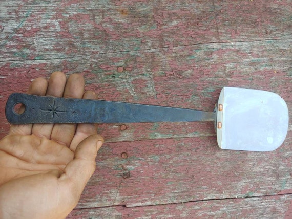 Blacksmith hand forged cookware utensil. Steel keyhole spatula Kids ...