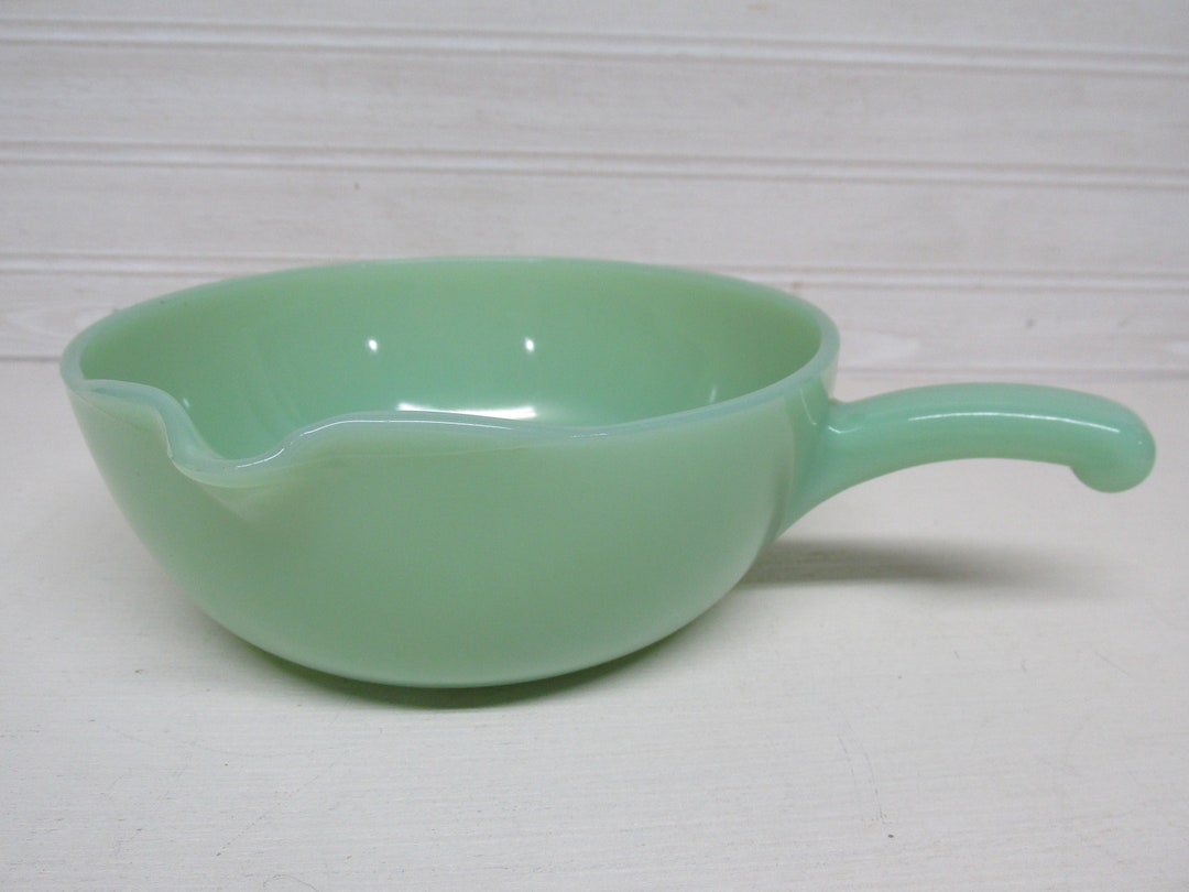 Jadeite Skillet Bowl/one Spout With Handle Fire King Ovenware Made in ...